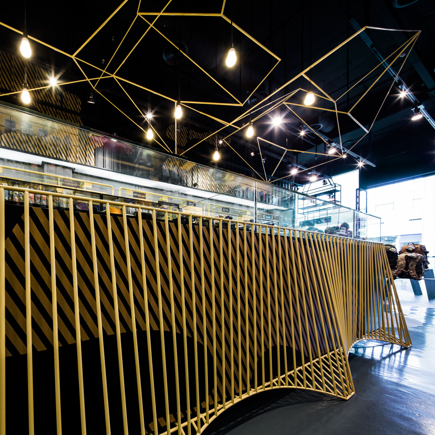 Tank Store, Mega Bangna (Complete images) – Supermachine Studio