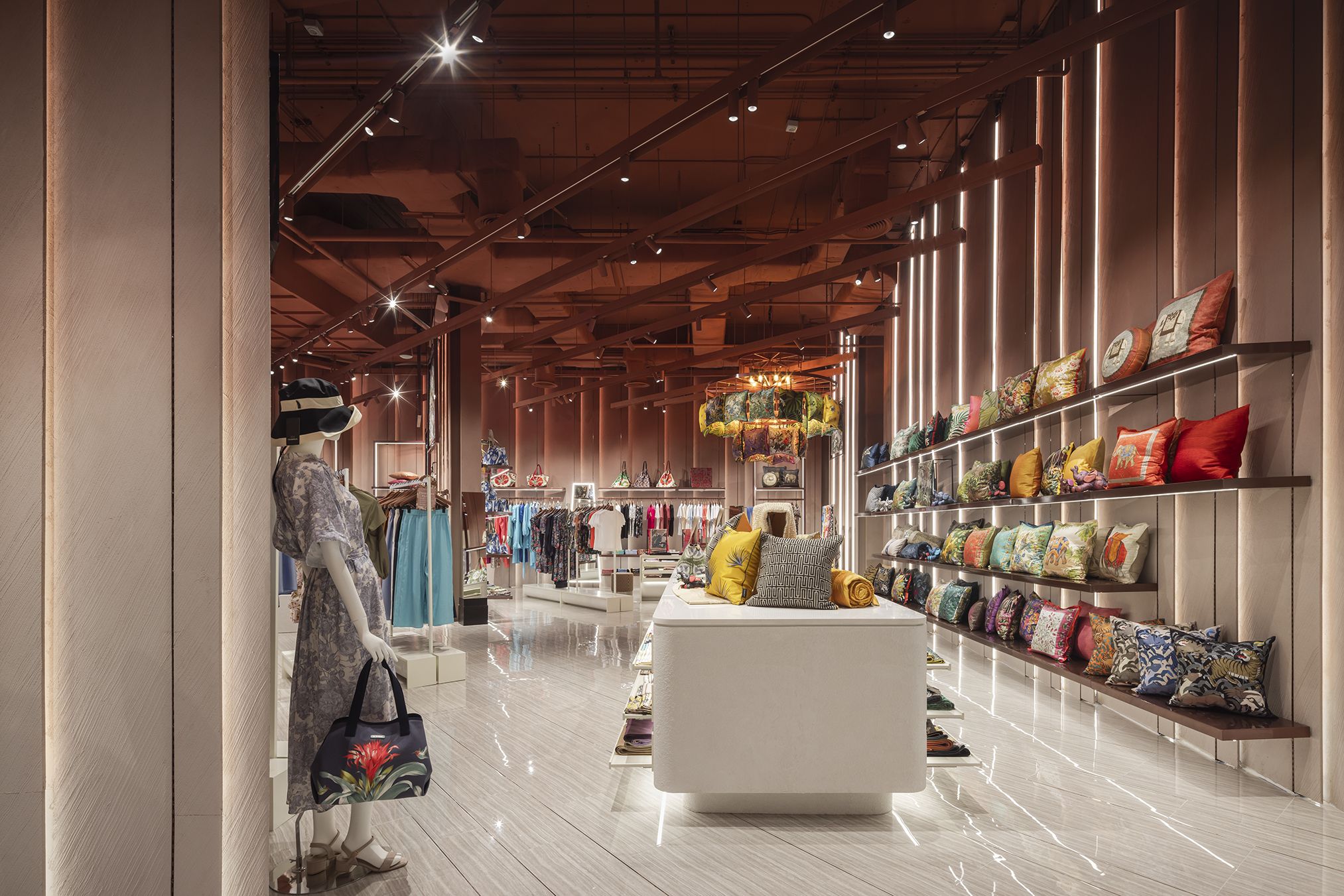Jim Thompson Store Emquartier – Supermachine Studio