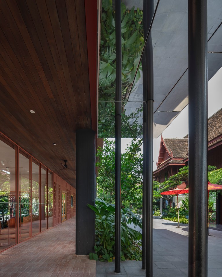 Jim Thompson House iconic store – Supermachine Studio